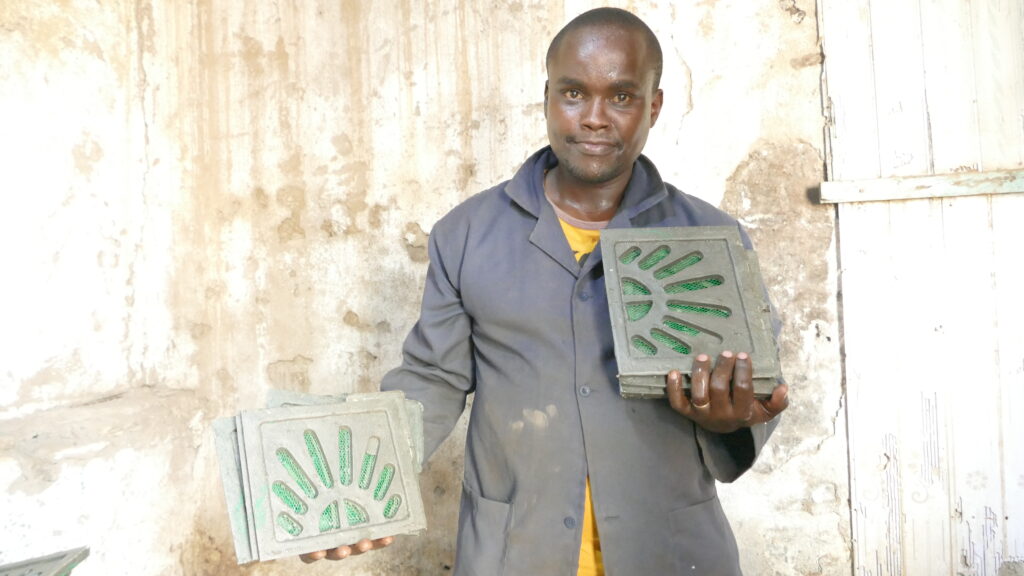 Combating Plastic Pollution One Plastic Waste at a Time. - InfoNile